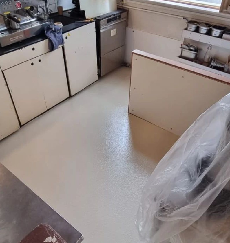 Bakkerijvloer Utrecht renoveren - Diamond Flooring
